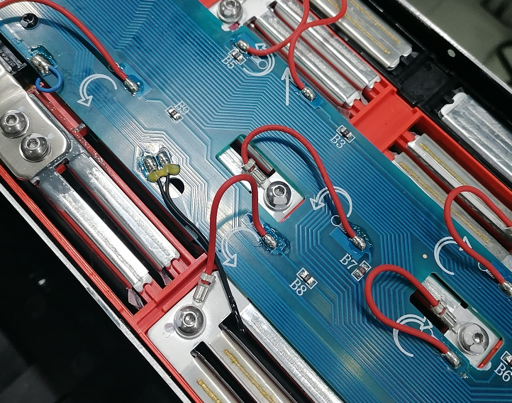 软包锂电池温度电压采样设计-电源网星球号